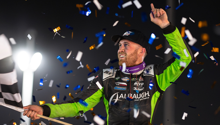 It's All Carson Macedo At Wilmot - SPEED SPORT