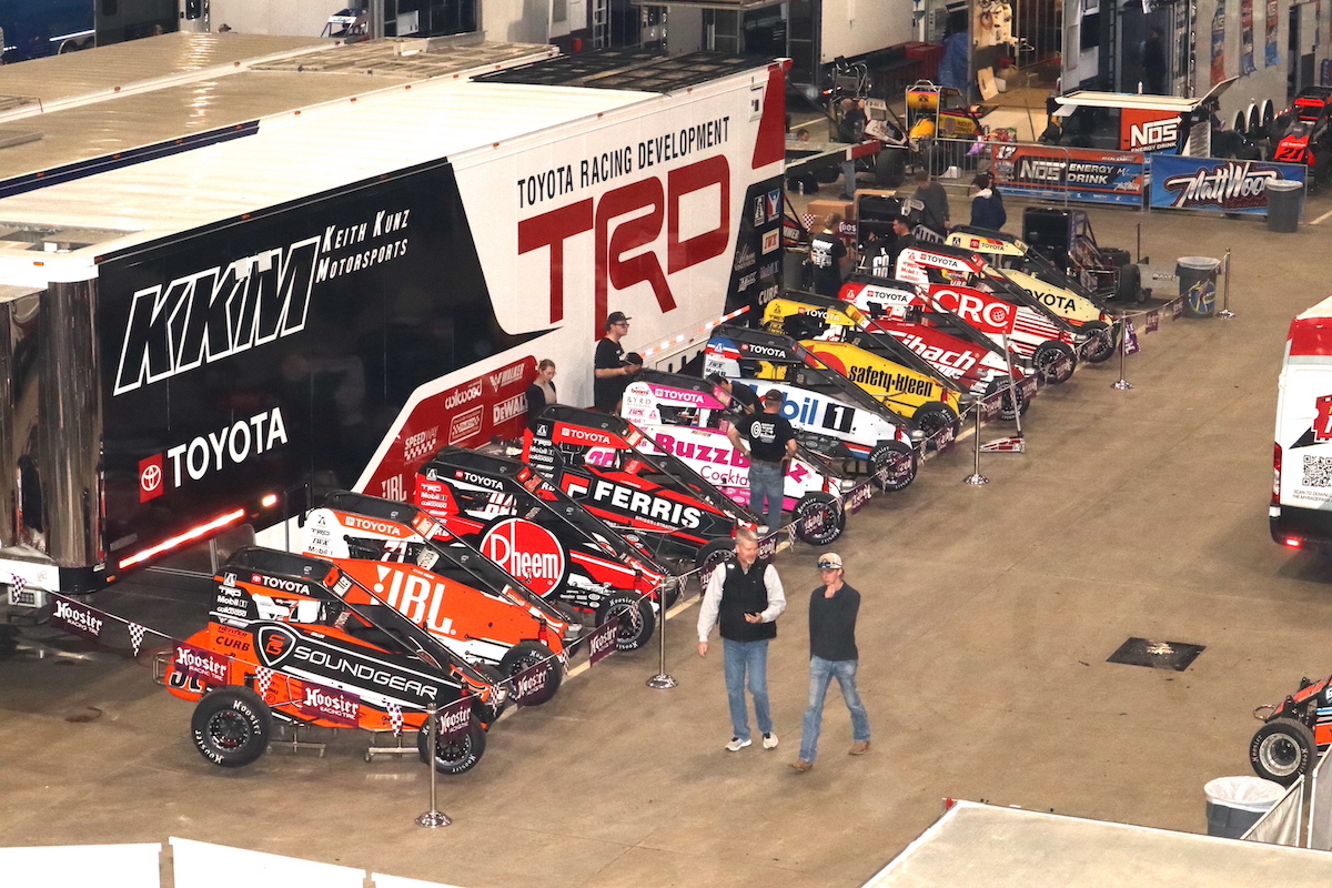 In the Beginning — Midget Racing At The Tulsa Pavilion - SPEED SPORT