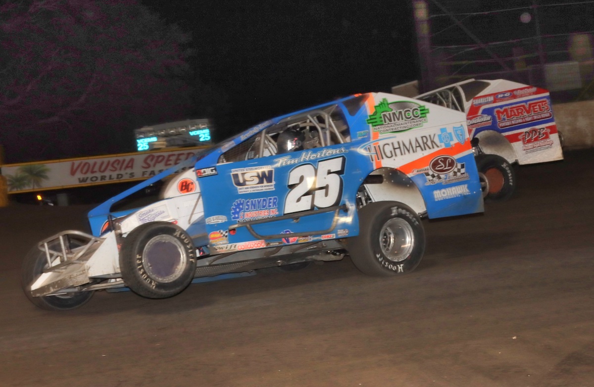 Rudolph Breaks Through In DCN Mod Finale - SPEED SPORT