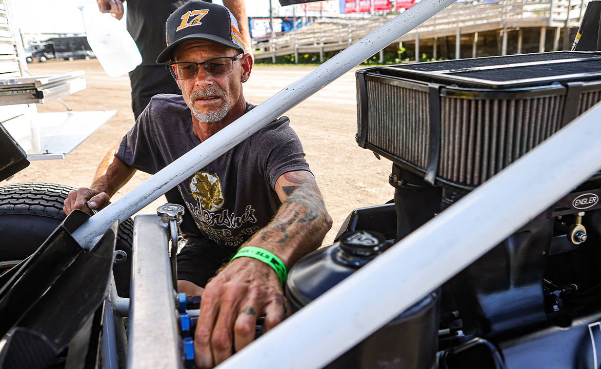 Dennis Gregg — Bill Balog's Righthand Man - SPEED SPORT